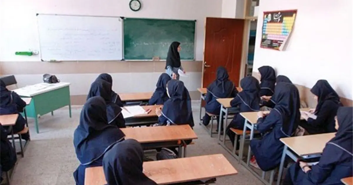 معاون وزارت آموزش و پرورش از استفاده از دانشآموزان در برگزاری انتخابات