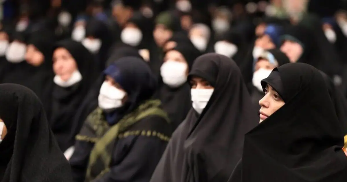 رییس دانشگاه تهران خواستار مصرف «بیتالمال برای حمایت از زنان محجبه در