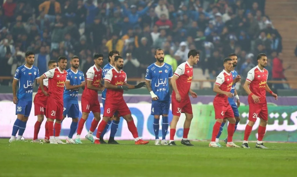 محدودیت نقل‌وانتقالات استقلال برداشته شد، پنجره پرسپولیس همچنان بسته ...