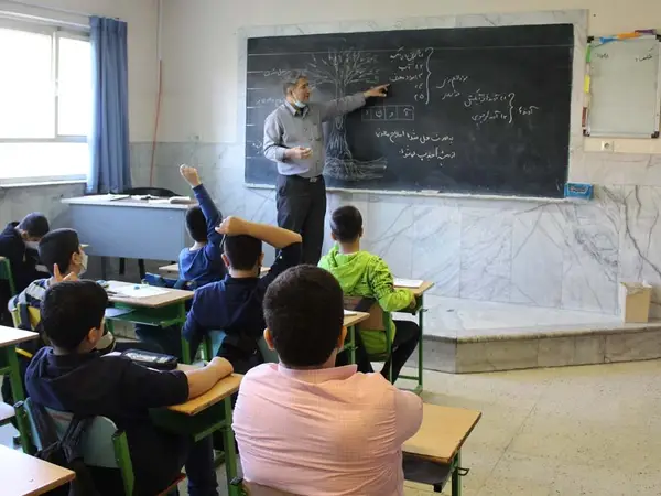 رییس کمیسیون آموزش عالی مجلس میانگین معدل دانشآموزان کشور ۱۱ ۵ است